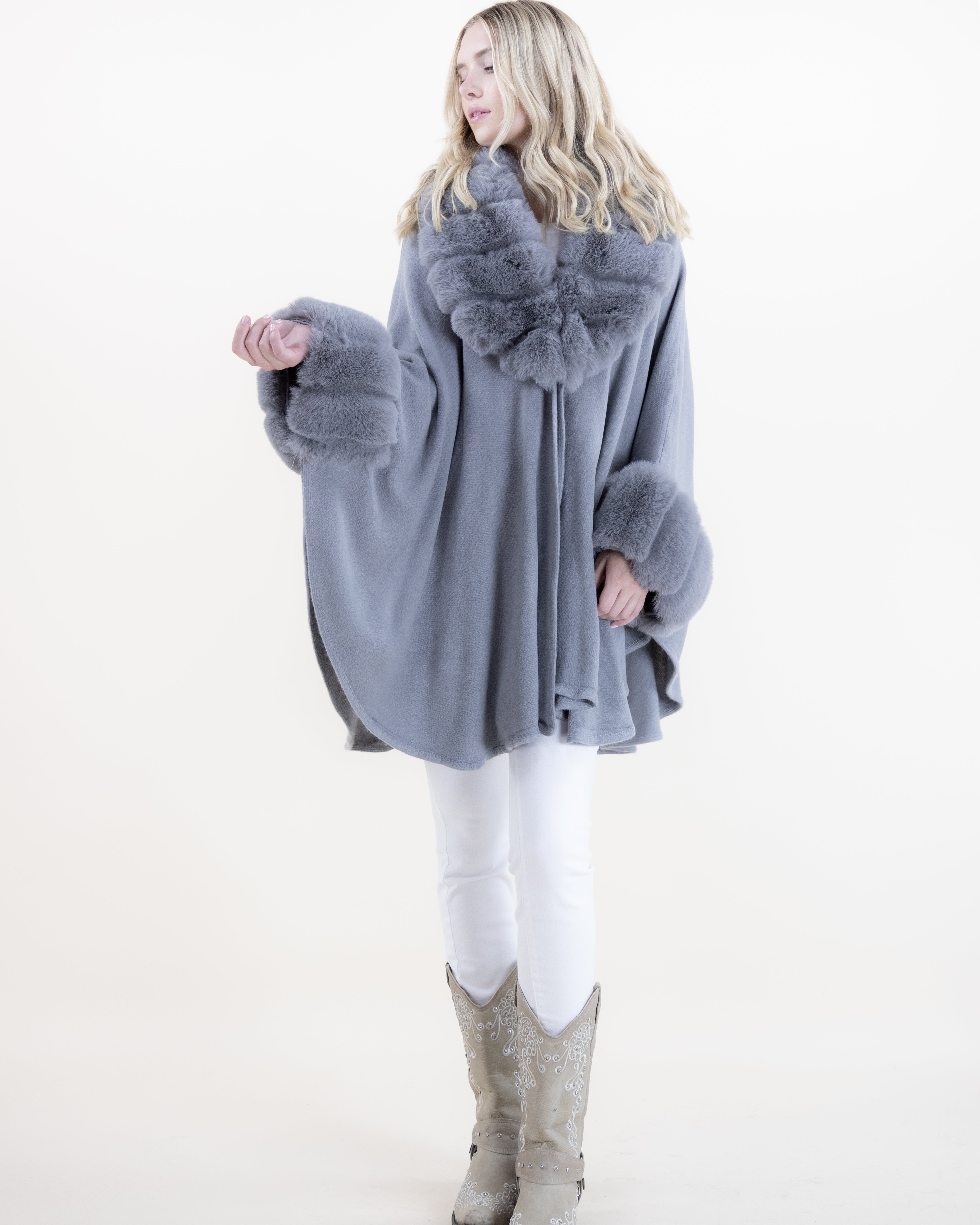 Ribbed Collar and Cuff Faux Fur Cape - LIGHT GRAY (OS) (Pack of 6 ...