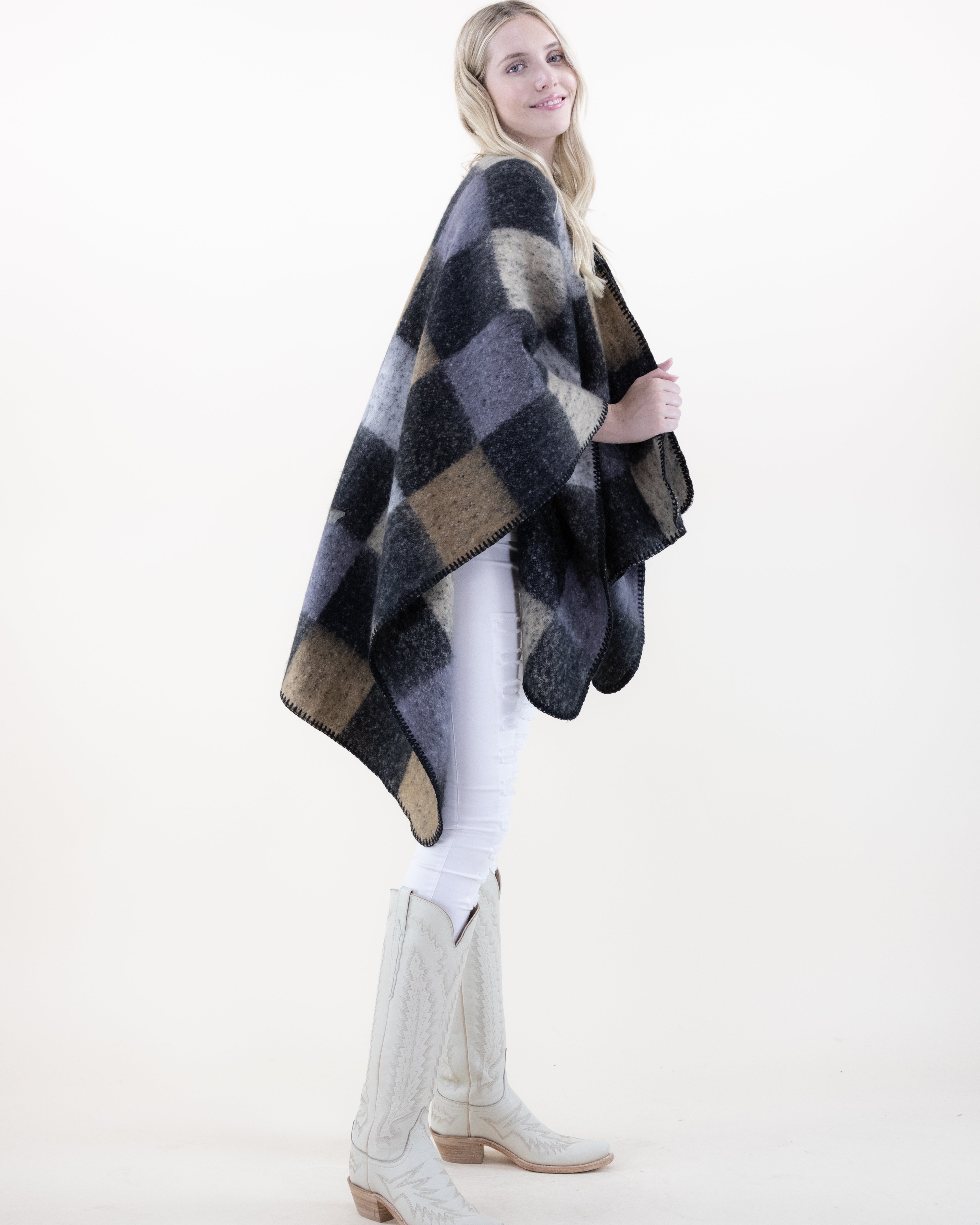 Multicolor Boxy Plaid Ruana Wrap - BLACK (OS) (Pack of 6) – ORIGINAL USA
