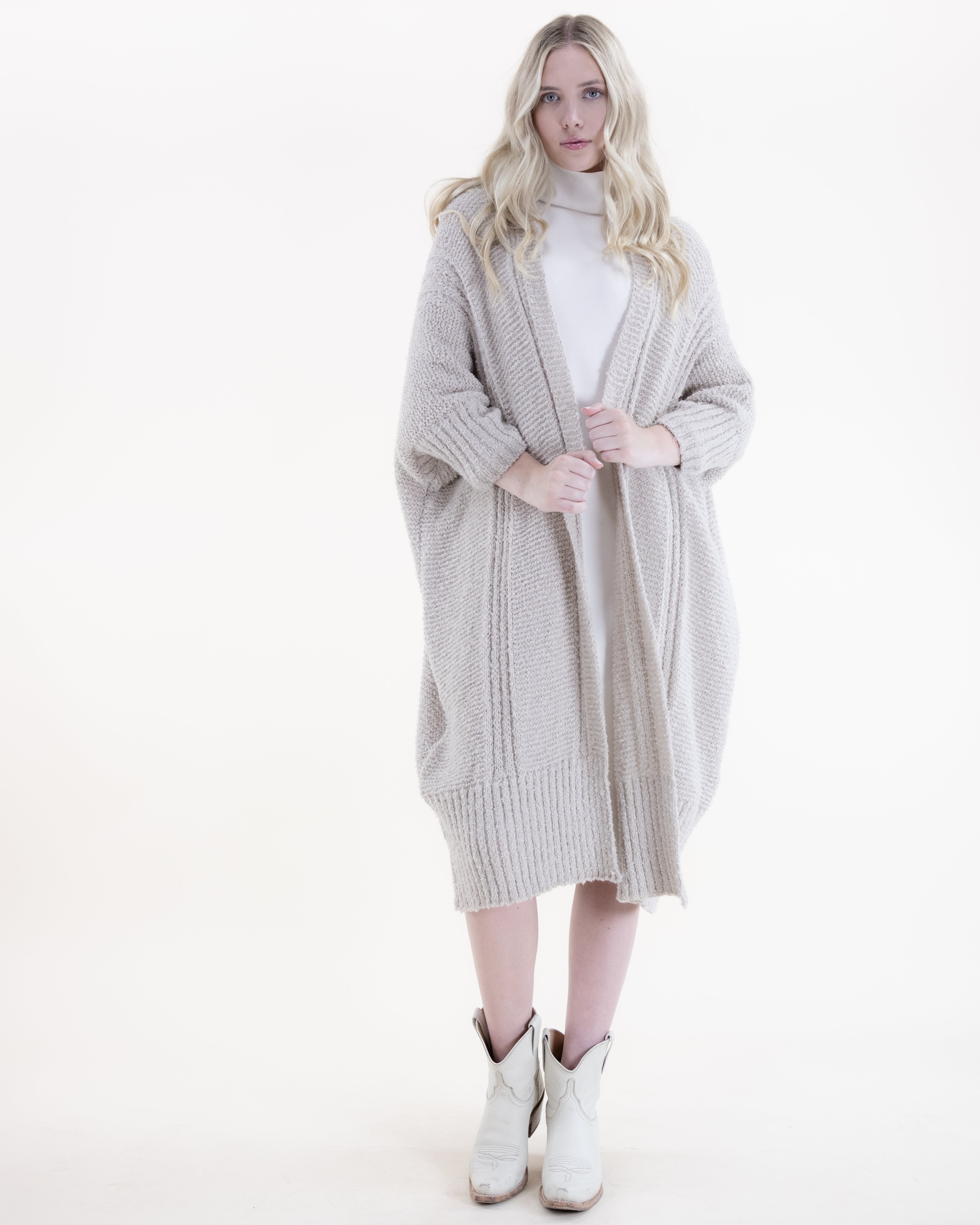 Perl Stitch Duster w/ Vertical Ribbed Stitch Details - BEIGE (S/M, L/XL ...
