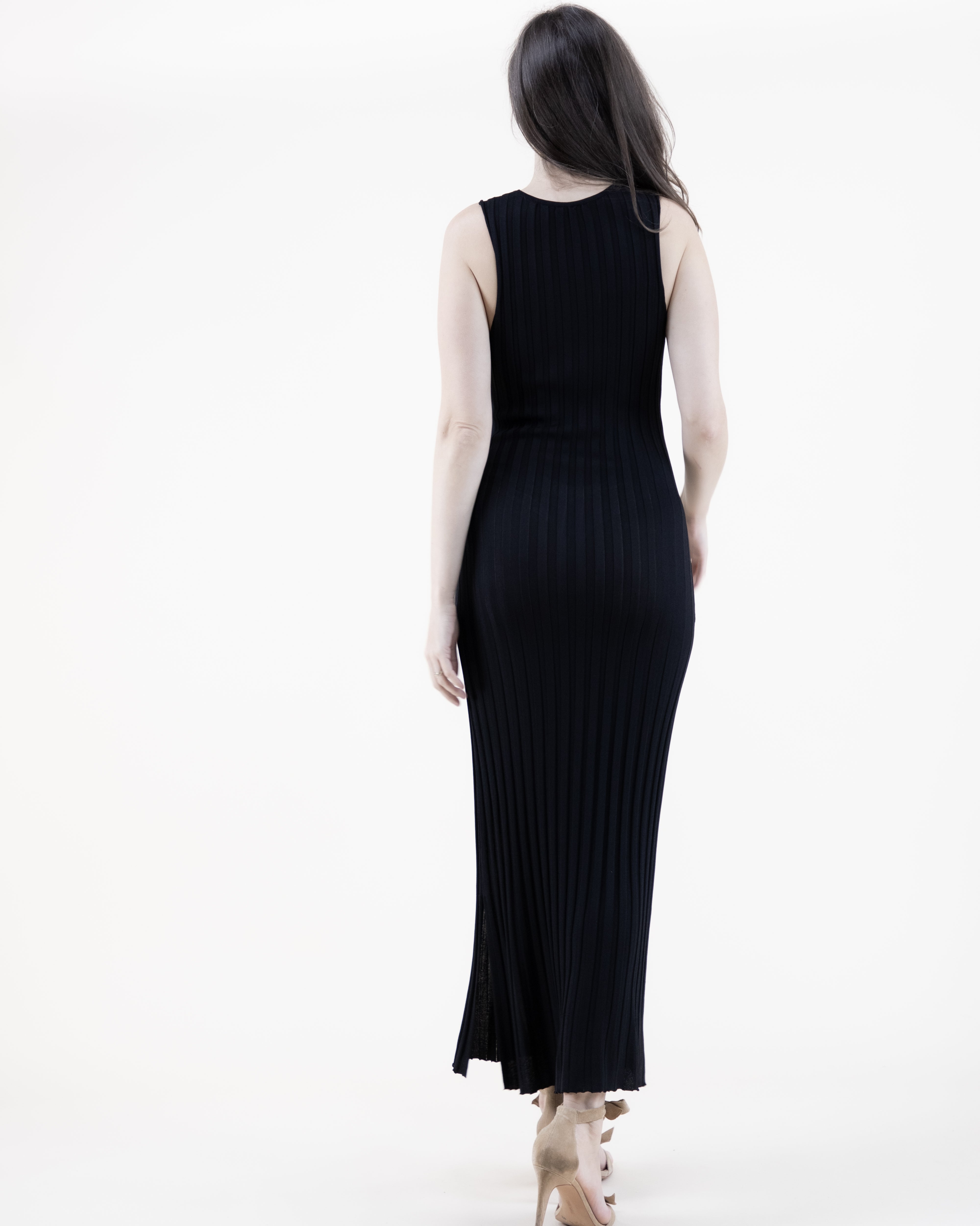 Neutral Jewel Neck Sleeveless Ribbed Knit Bodycon Dress - BLACK (S/M, L ...