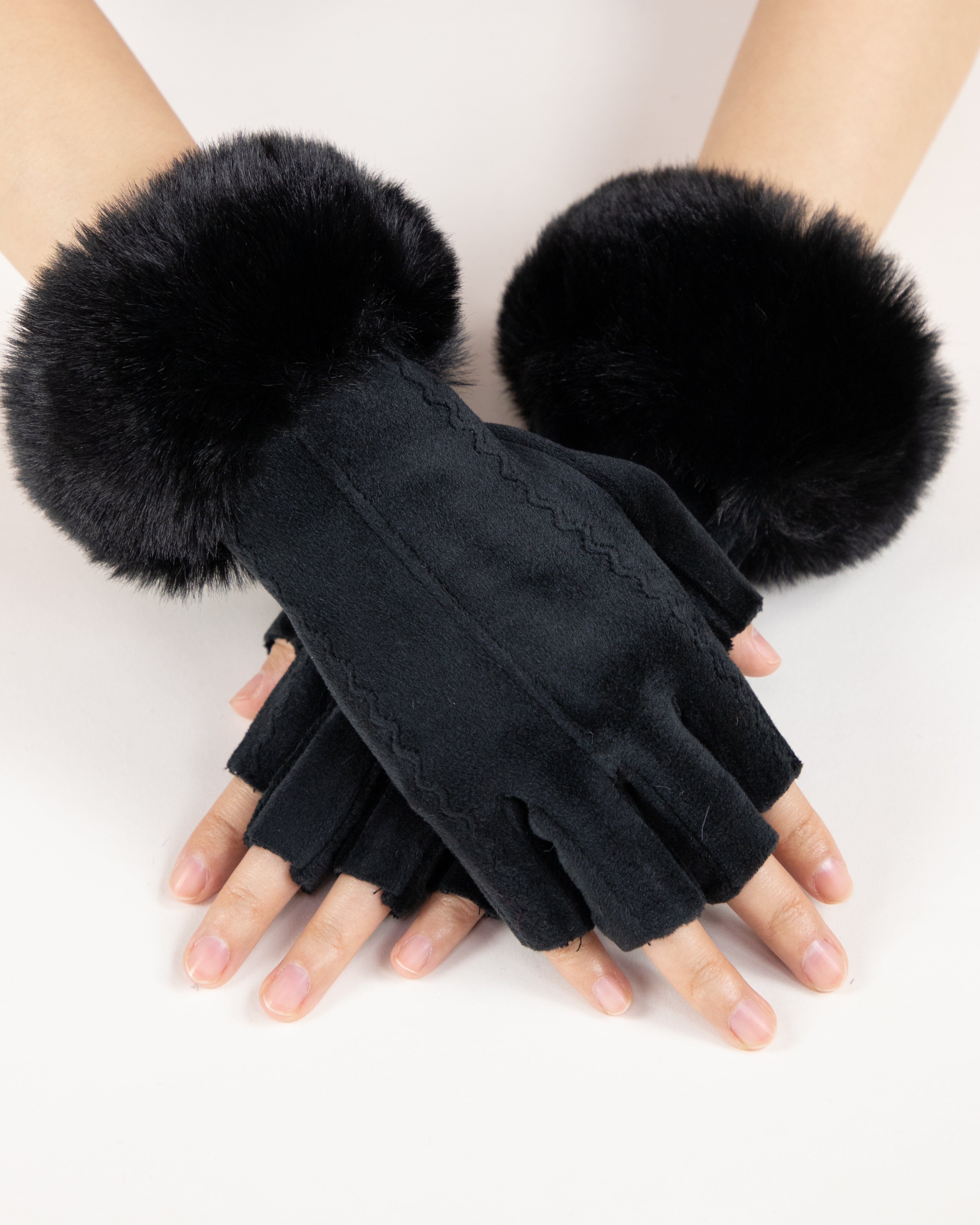 Soft and Fuzzy Fingerless Gloves (TS) - BLACK (Pack of 6) – ORIGINAL USA