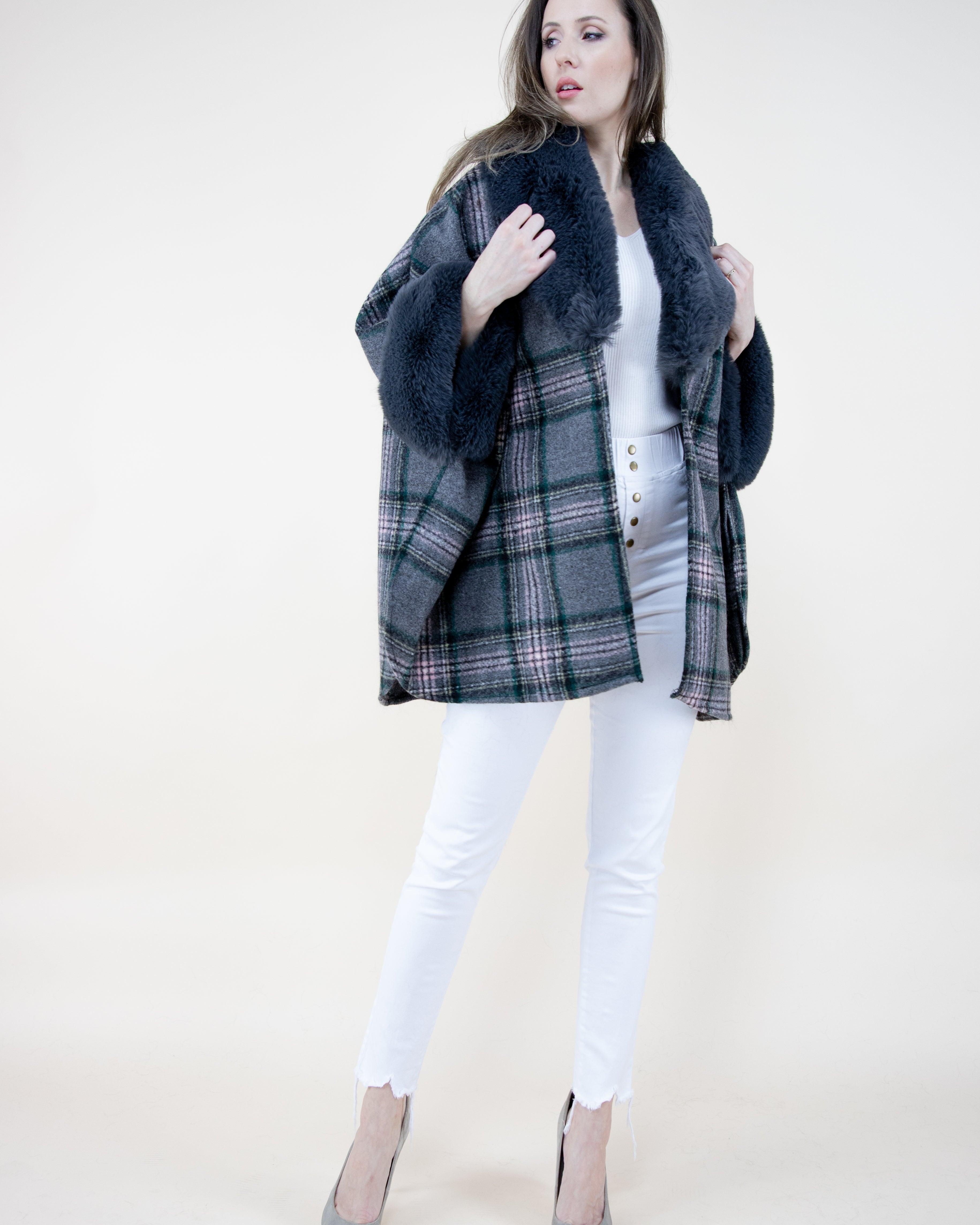 Scotch Plaid Cape w/ Faux Fur Trim - GRAY (OS) (Packs of 6) – ORIGINAL USA